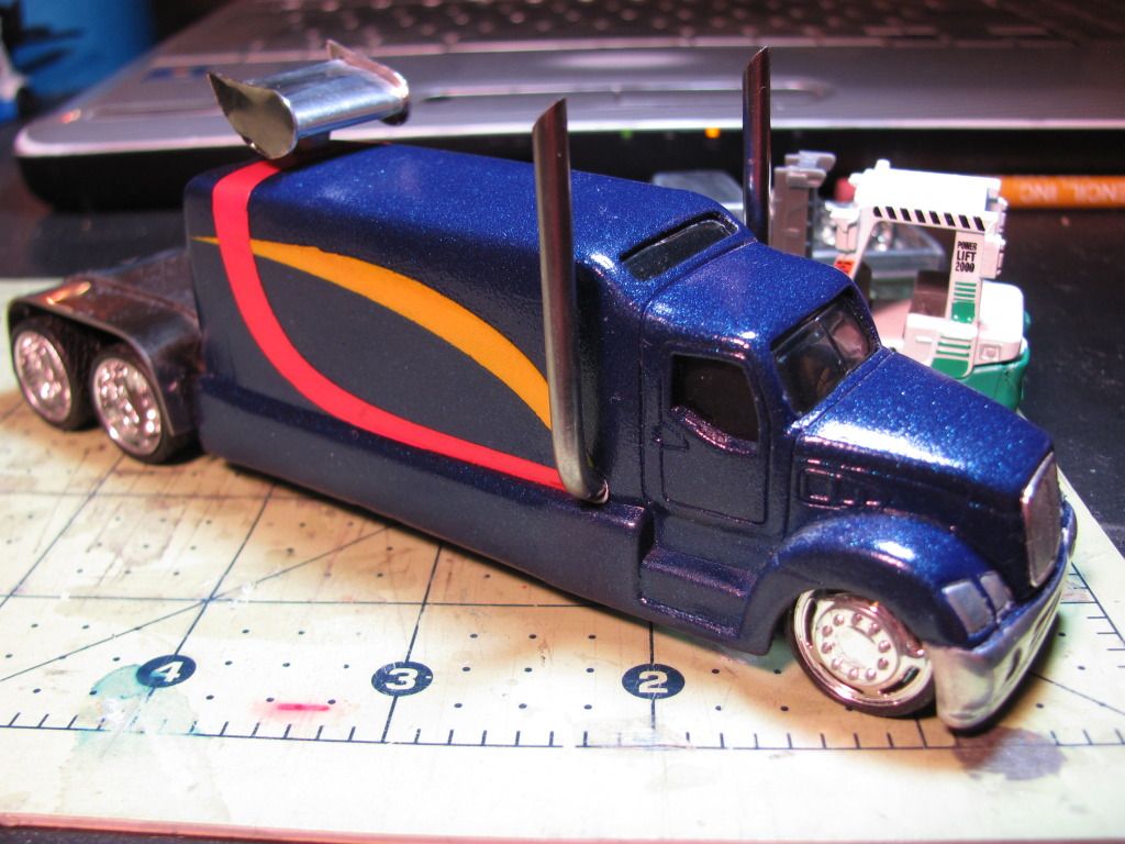 A few Customized Big Rigs | Hobbyist Forums